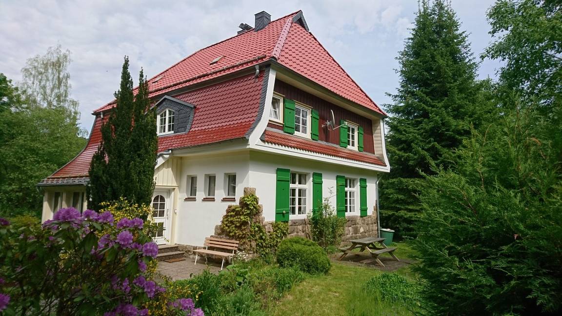 80 M² Apartment ∙ 2 Bedrooms ∙ 5 Guests - Wernigerode