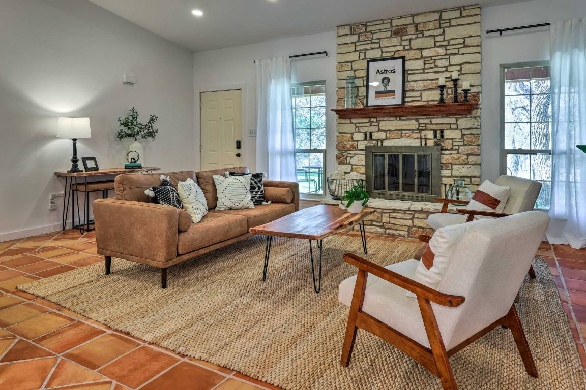 139 M² House ∙ 3 Bedrooms ∙ 6 Guests - San Marcos, TX