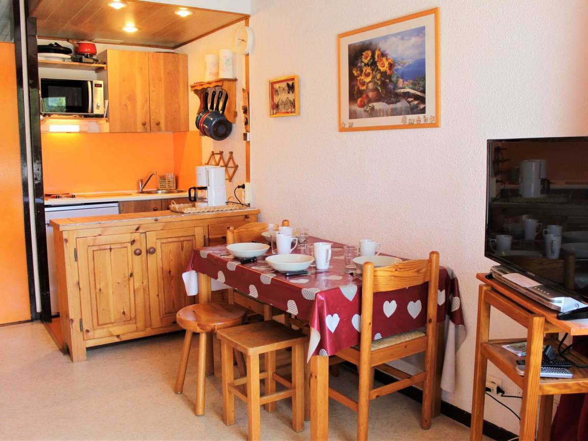 25 M² Studio Flat ∙ 1 Bedroom ∙ 4 Guests - Vars