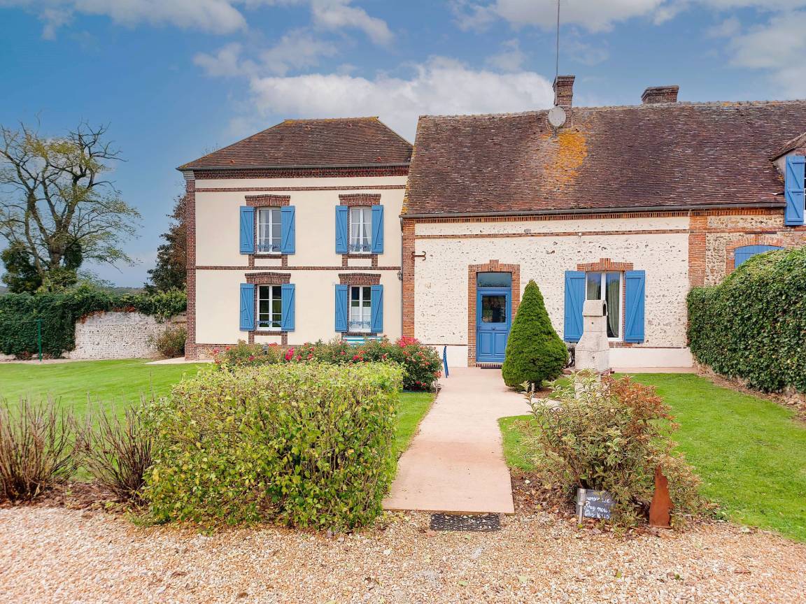 160 M² Casa Rural ∙ 4 Habitaciones ∙ 8 Huéspedes - Verneuil-sur-Avre