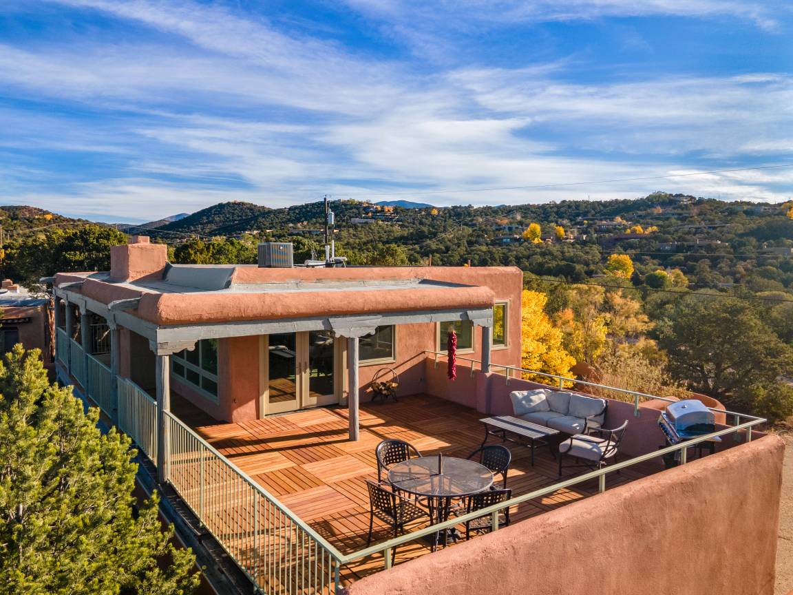 House ∙ 3 Bedrooms ∙ 6 Guests - Santa Fe, NM