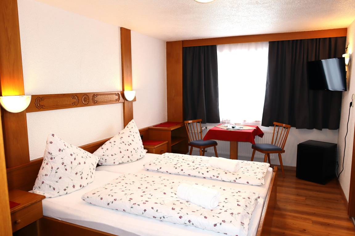 20 M² Hotel ∙ 1 Bedroom ∙ 2 Guests - Holzgau