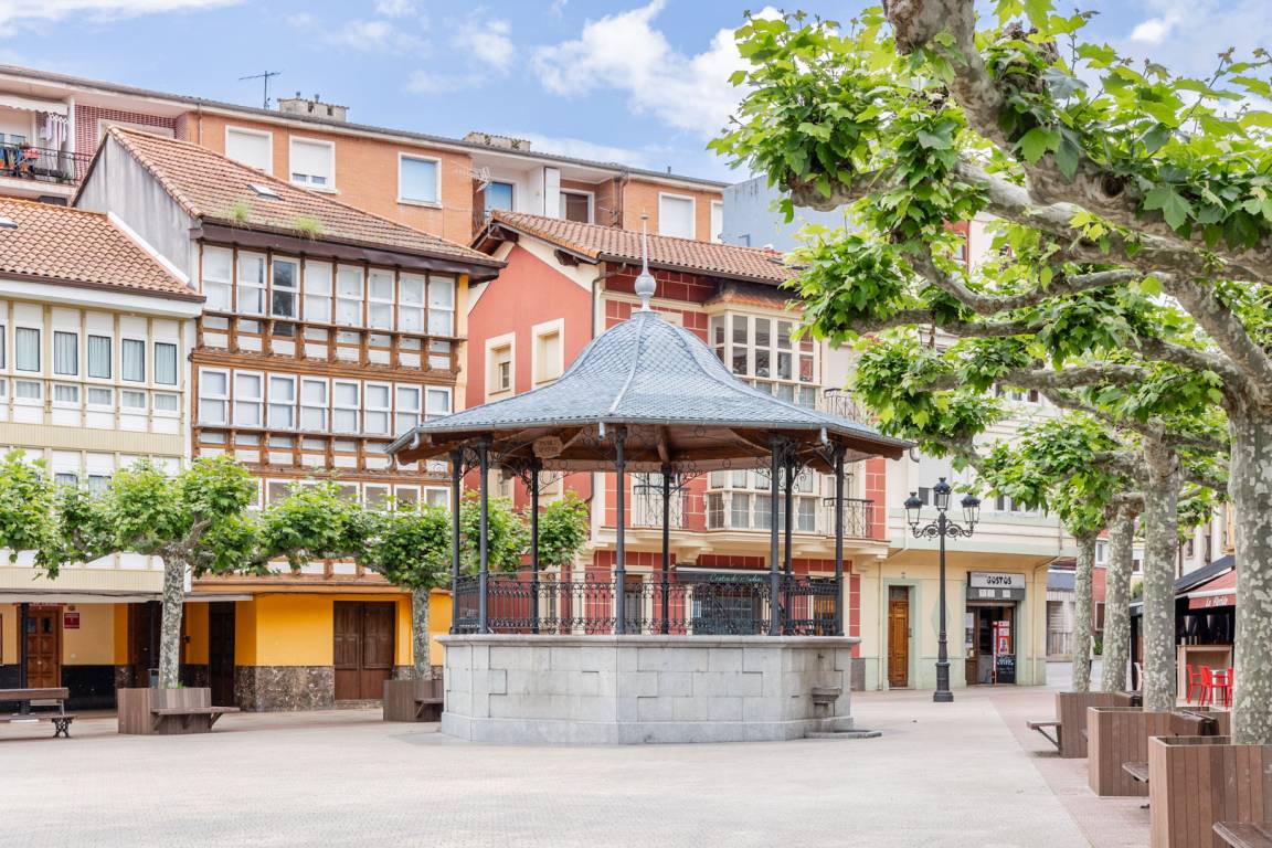 45 M² Apartamento ∙ 1 Habitación ∙ 2 Huéspedes - Laredo, España