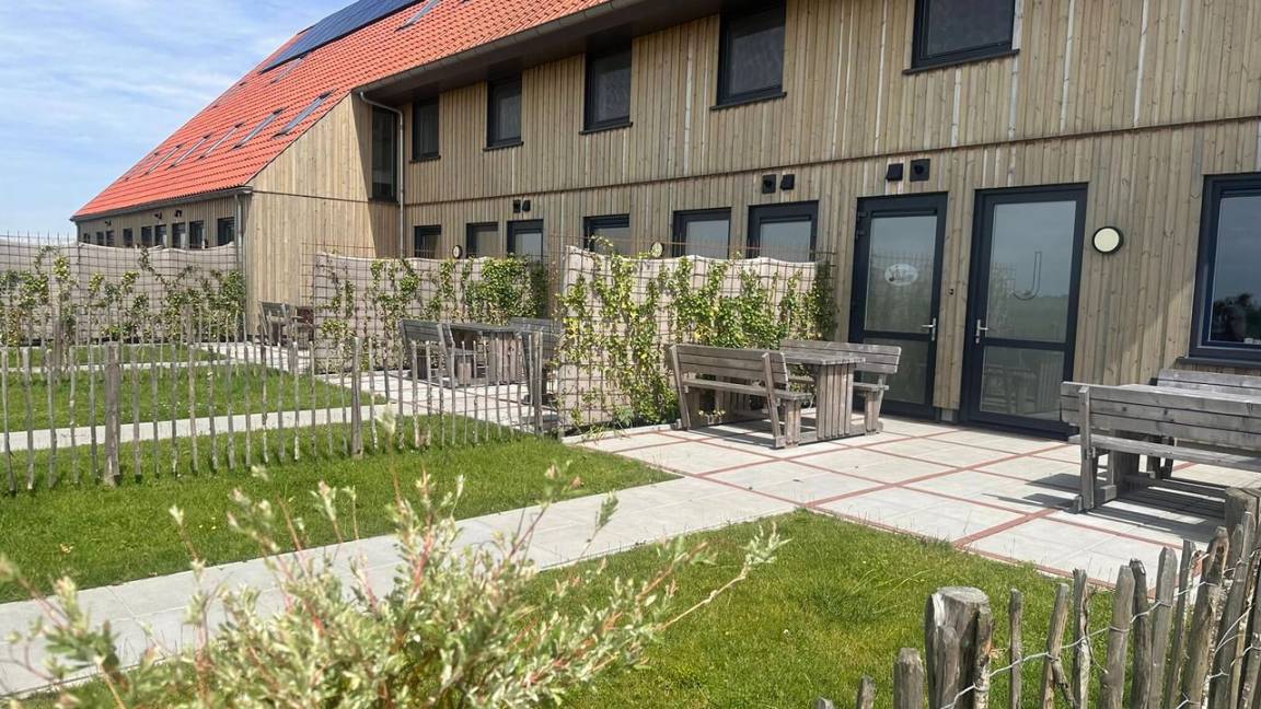 180 M² Ferienhaus ∙ 5 Schlafzimmer ∙ 10 Gäste - Leeuwarden
