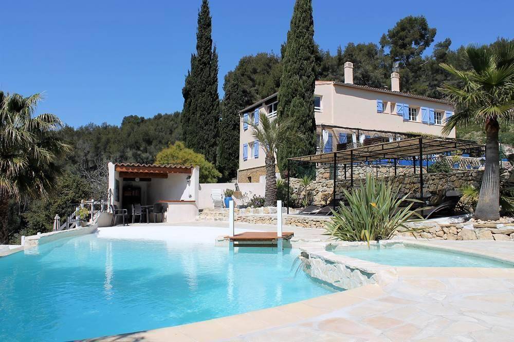 43 M² Mökki ∙ 2 Makuuhuonetta ∙ 3 Vierasta - Le Castellet