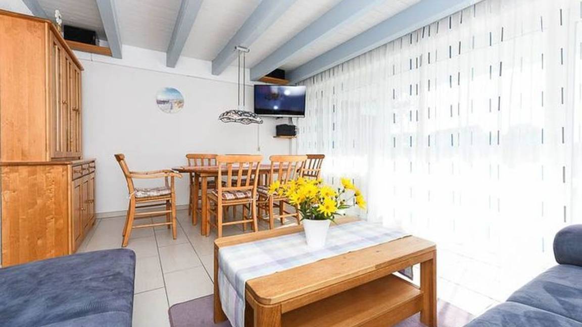 75 M² Ferienhaus ∙ 3 Schlafzimmer ∙ 6 Gäste - Bensersiel