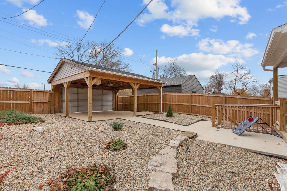 325 M² Maison De Vacances ∙ 5 Chambres ∙ 15 Personnes - Saint-Louis, MO