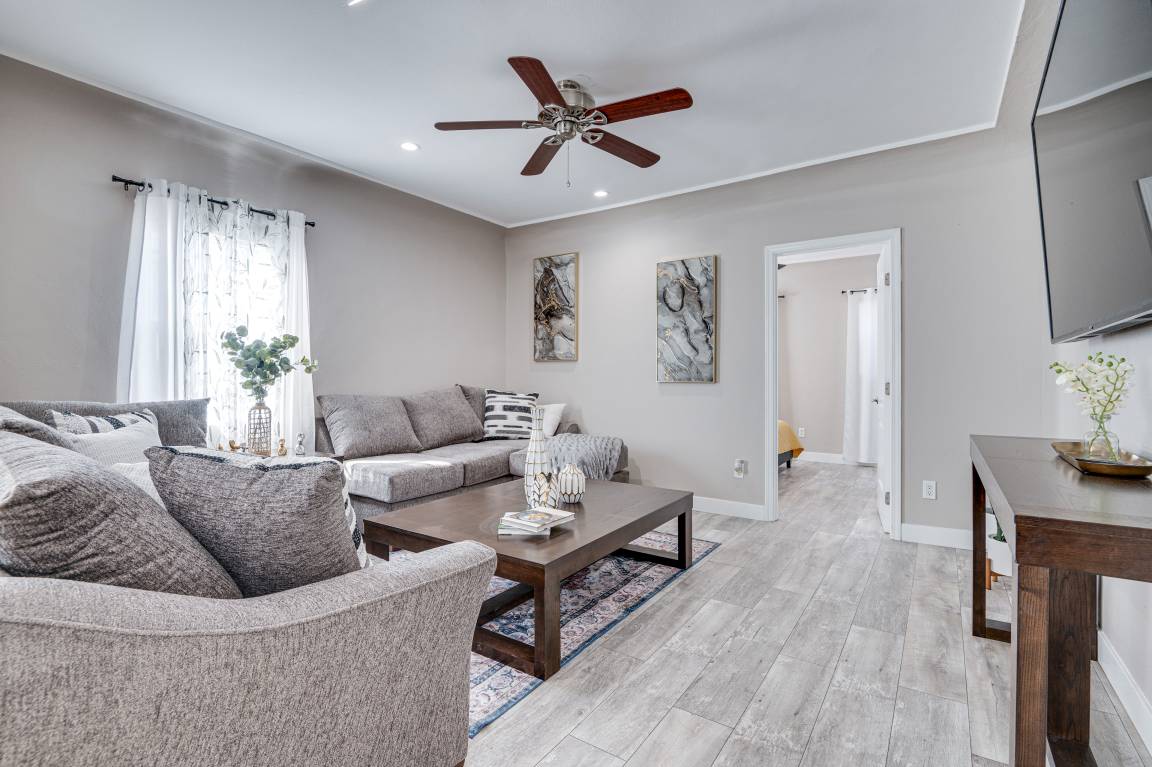 118 M² Apartment ∙ 3 Bedrooms ∙ 6 Guests - Alhambra, CA