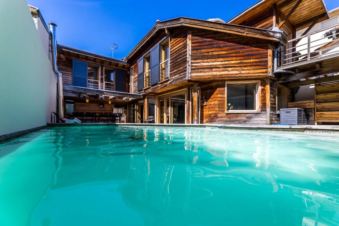 350 M² Villa ∙ 6 Bedrooms ∙ 12 Guests - Biarritz