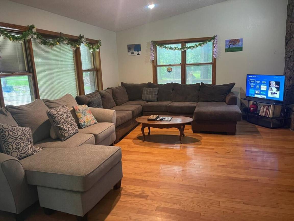 232 M² Casa ∙ 3 Habitaciones ∙ 4 Huéspedes - Springfield, MO