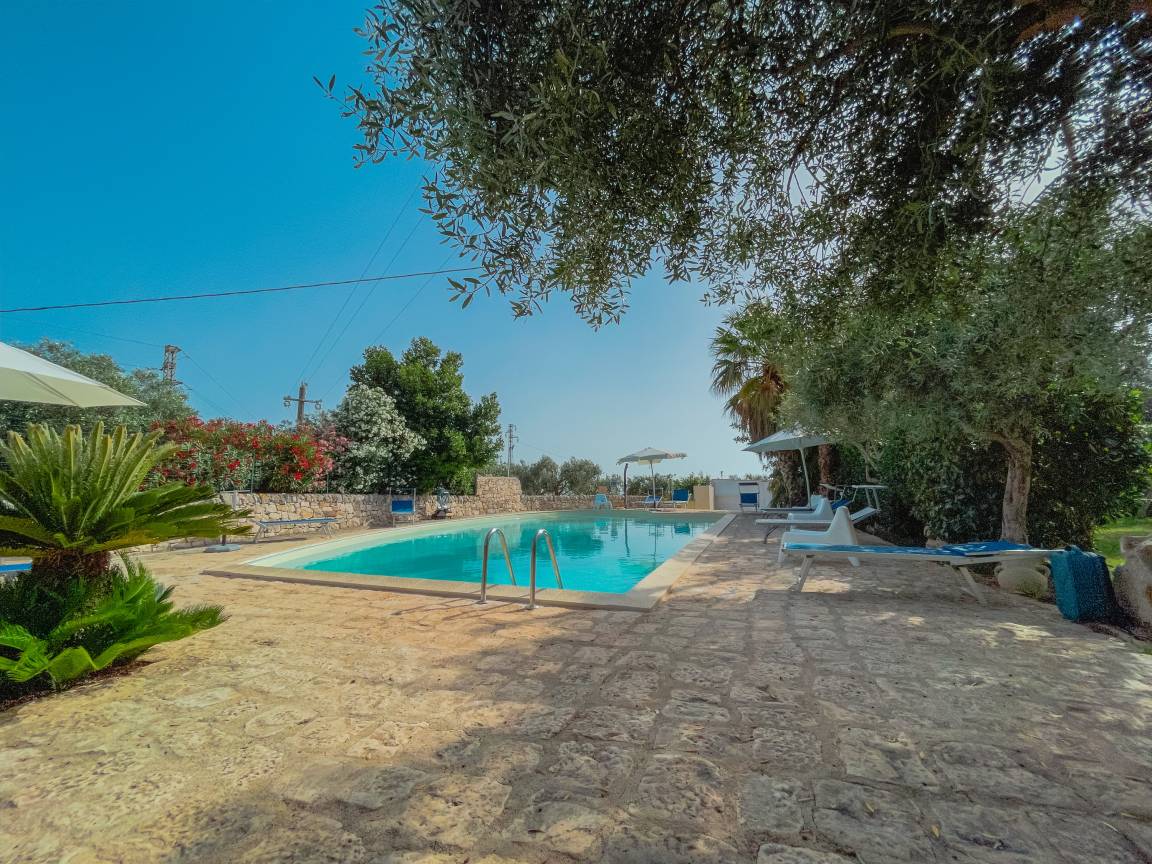 1000 M² Maison De Vacances ∙ 6 Chambres ∙ 16 Personnes - Vittoria