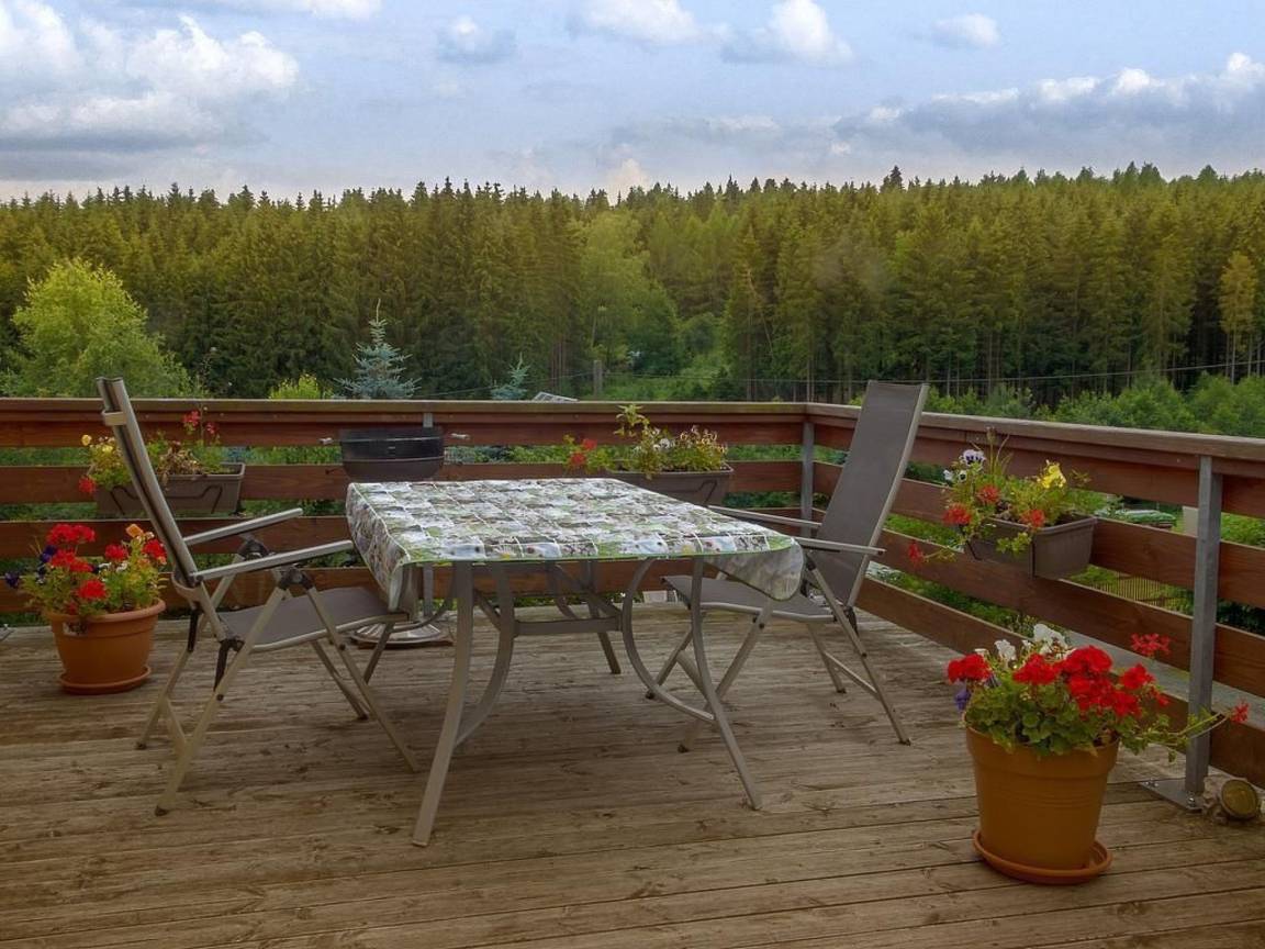 80 M² Ferienwohnung ∙ 1 Schlafzimmer ∙ 2 Gäste - Bad Elster