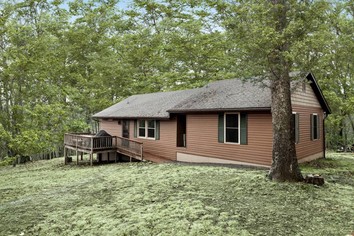 House ∙ 3 Bedrooms ∙ 8 Guests - Lost River State Park, Mathias