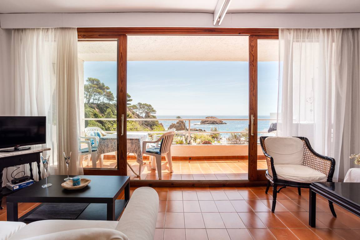 90 M² Huoneisto ∙ 2 Makuuhuonetta ∙ 6 Vierasta - Tossa de Mar