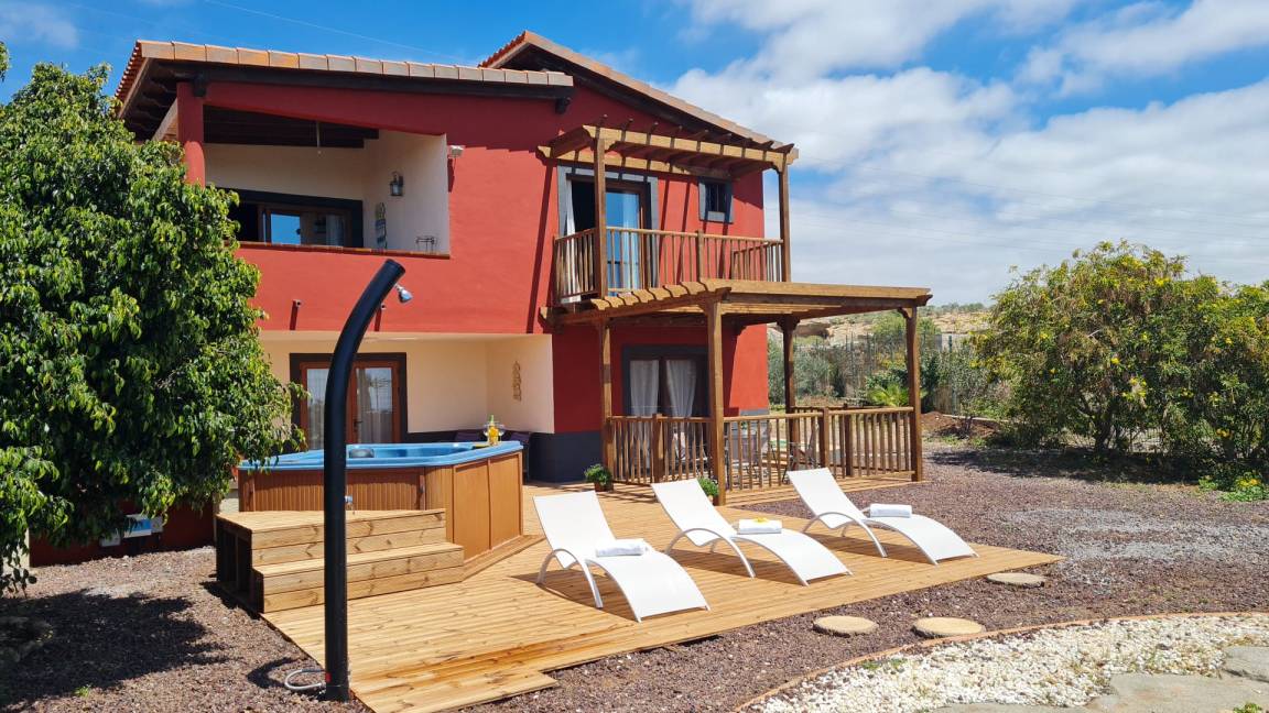 159 M² Talo ∙ 3 Makuuhuonetta ∙ 6 Vierasta - El Médano