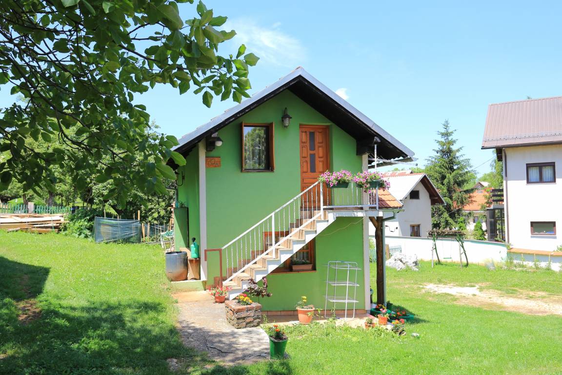 41 M² Appartement ∙ 2 Chambres ∙ 5 Personnes - Gospić