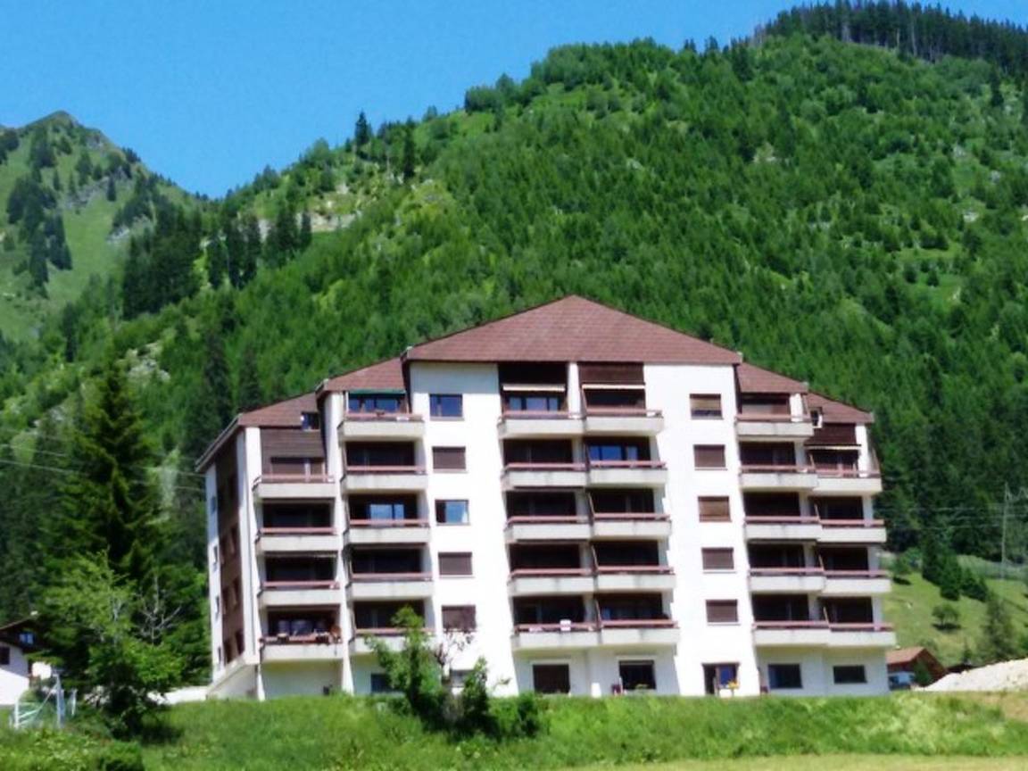 32 M² Ferienwohnung ∙ 1 Schlafzimmer ∙ 2 Gäste - Sedrun