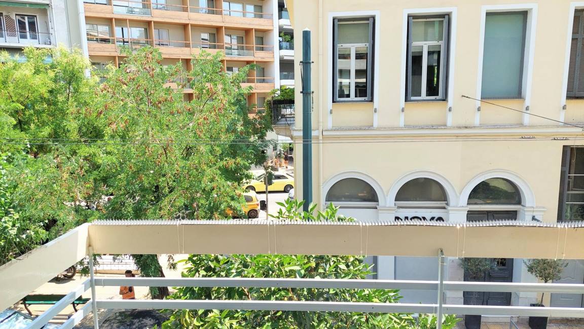 114 M² Apartment ∙ 3 Bedrooms ∙ 11 Guests - Athens
