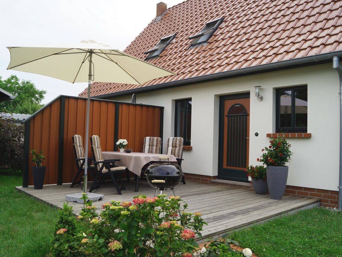 83 M² Ferienhaus ∙ 2 Schlafzimmer ∙ 4 Gäste - Müritz