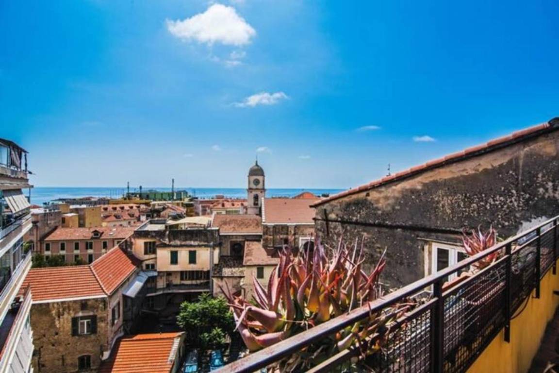 80 M² Ferienwohnung ∙ 3 Schlafzimmer ∙ 6 Gäste - Sanremo