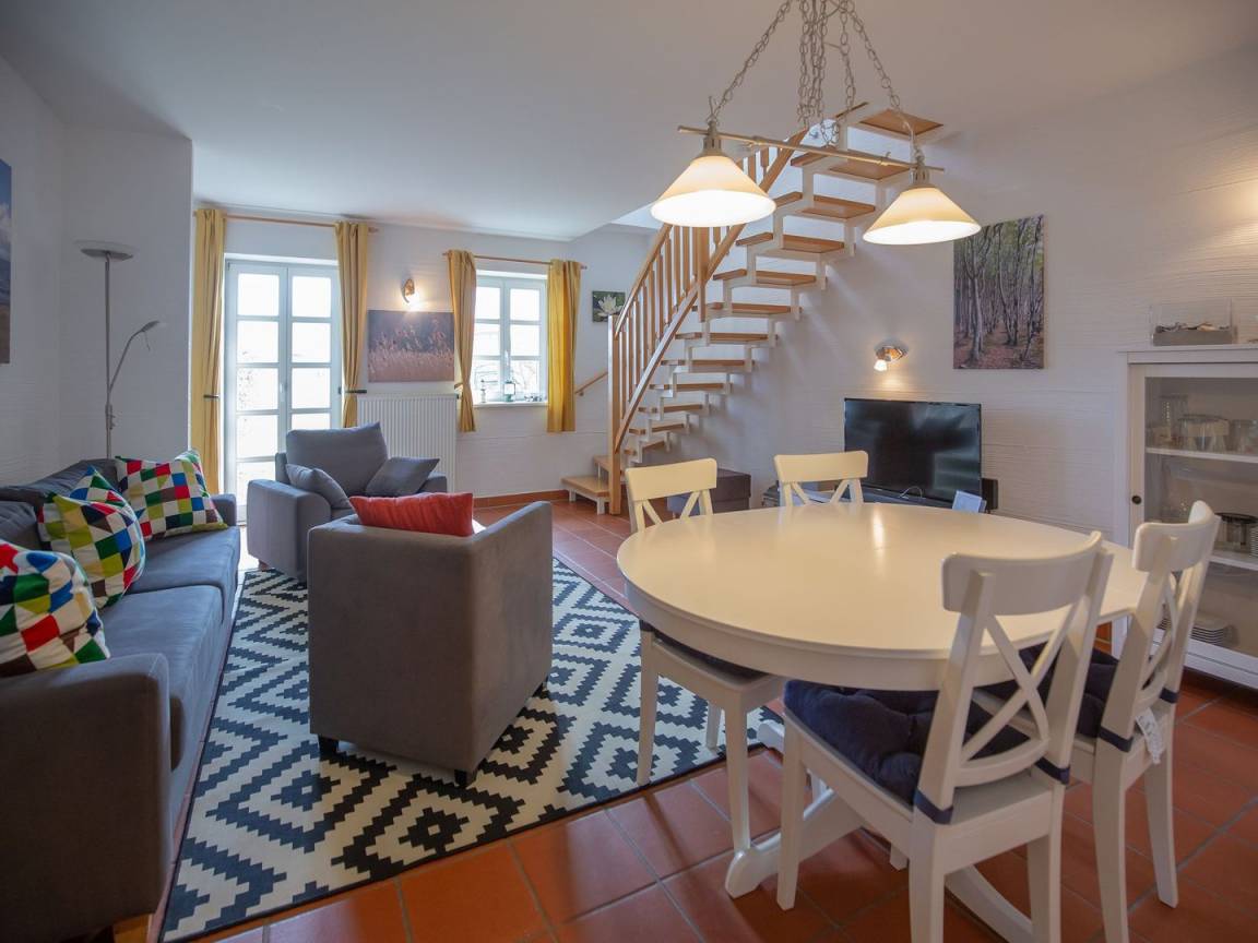 75 M² Apartment ∙ 2 Bedrooms ∙ 6 Guests - Hiddensee