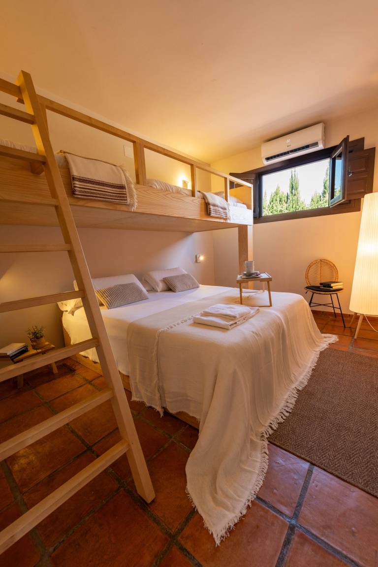Hotel ∙ 1 Bedroom ∙ 3 Guests - Lanjarón