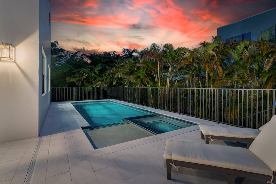 244 M² House ∙ 4 Bedrooms ∙ 8 Guests - Marco Island, FL