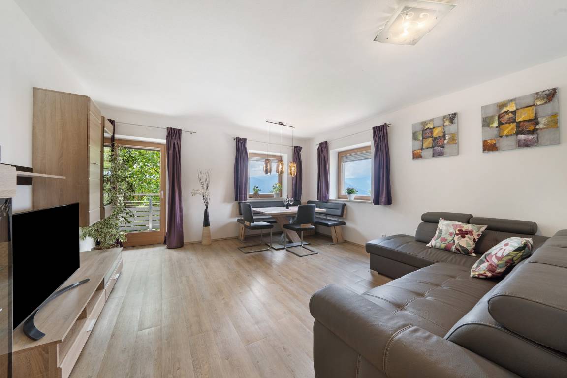 110 M² House ∙ 2 Bedrooms ∙ 4 Guests - Bolzano
