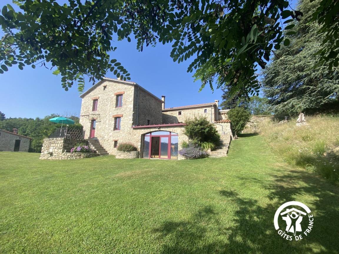88 M² Gîte ∙ 3 Chambres ∙ 5 Personnes - Arles-sur-Tech