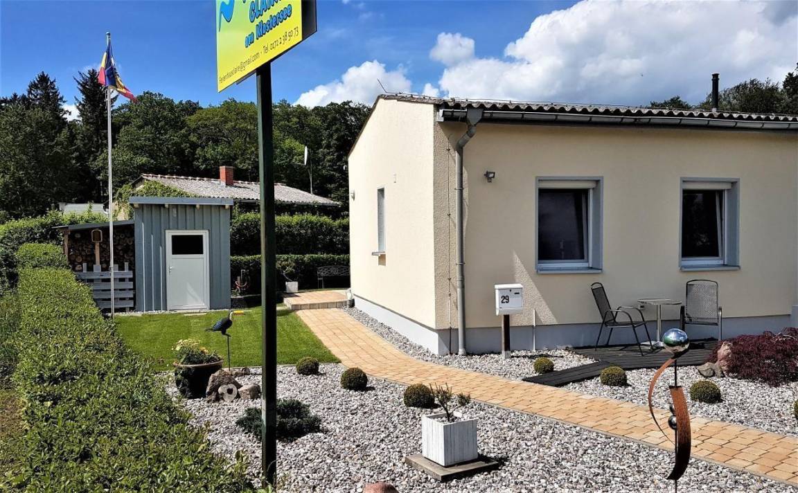 45 M² Ferienhaus ∙ 1 Schlafzimmer ∙ 3 Gäste - Dargun