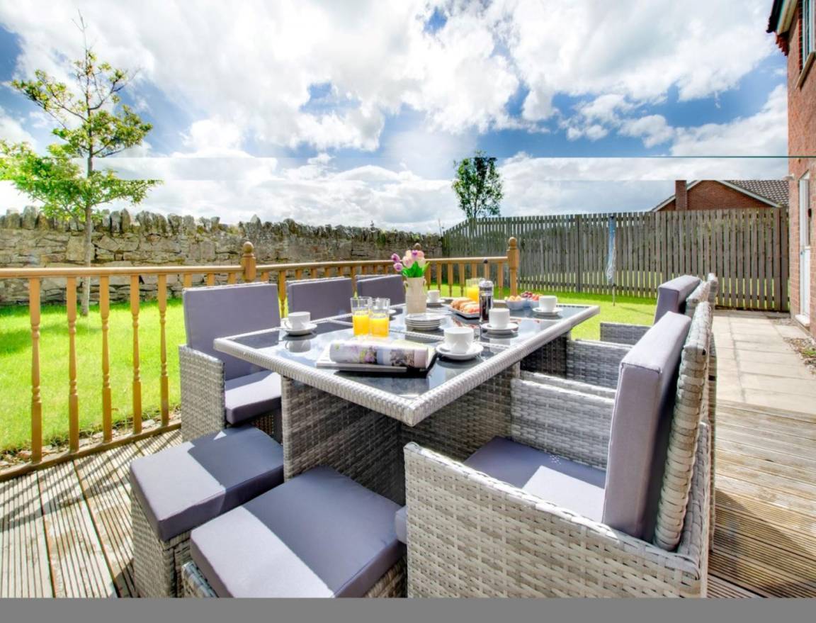 Cottage ∙ 4 Bedrooms ∙ 8 Guests - Bamburgh
