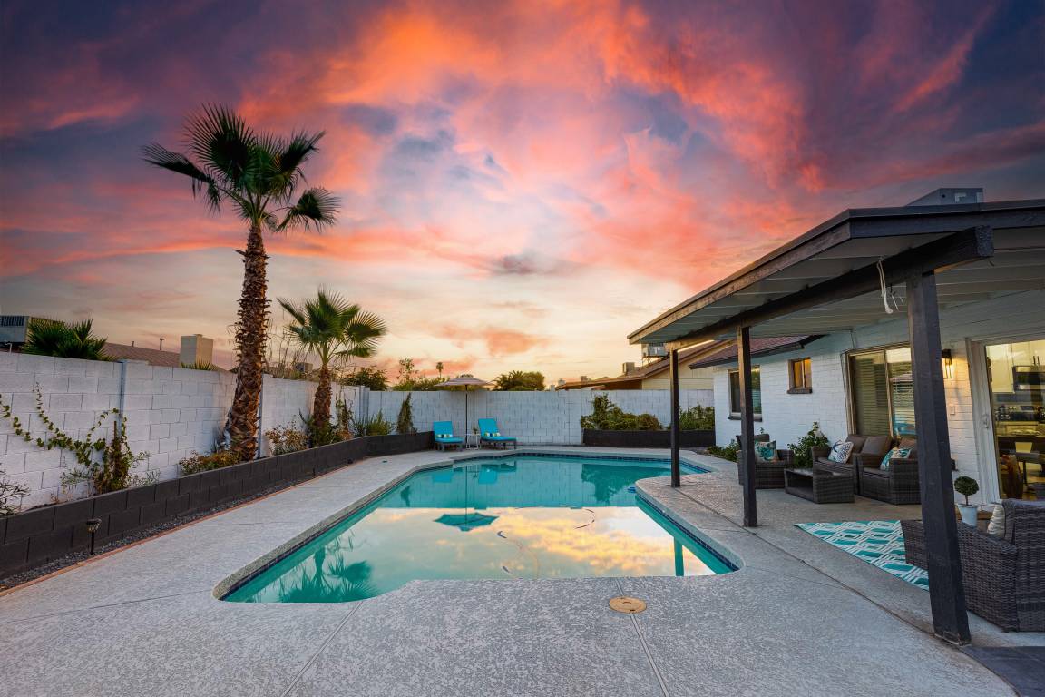 154 M² House ∙ 4 Bedrooms ∙ 18 Guests - Chandler