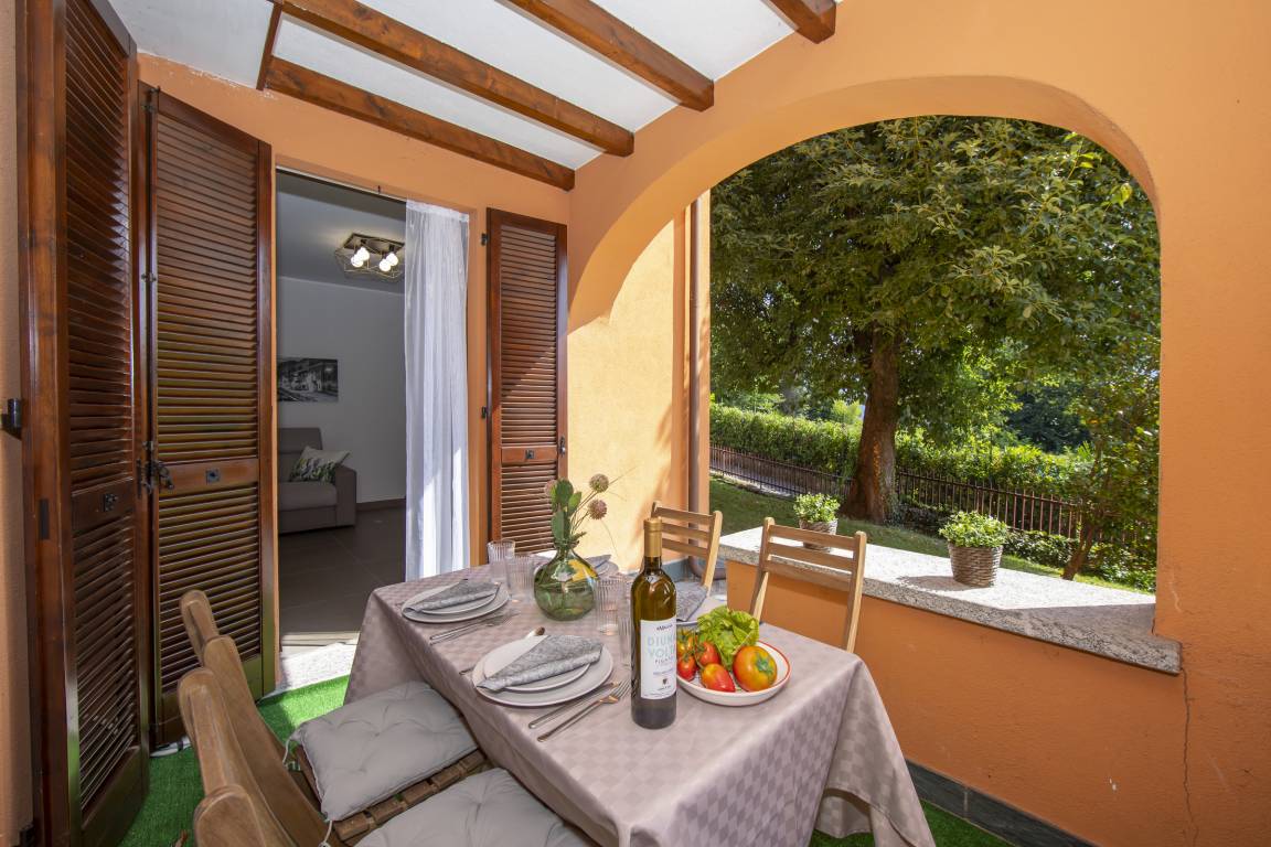 70 M² Ferienwohnung ∙ 2 Schlafzimmer ∙ 5 Gäste - Menaggio
