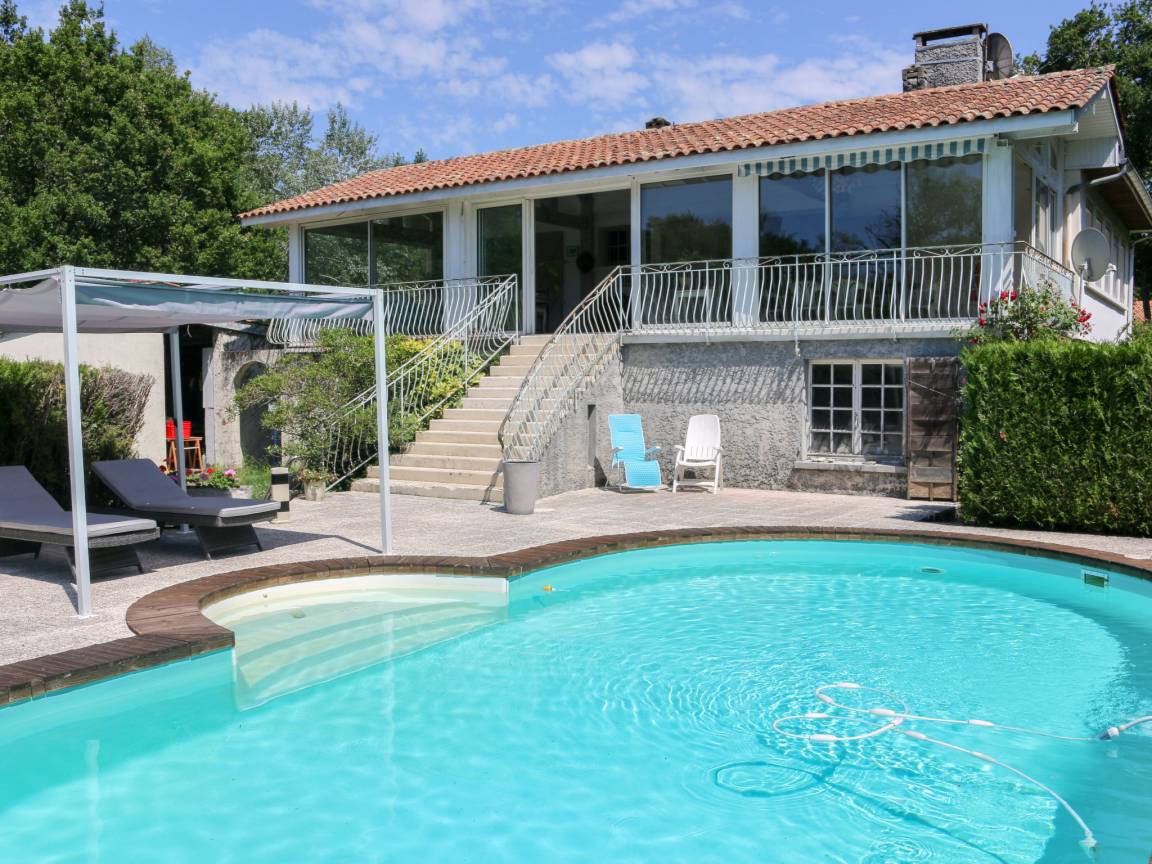 150 M² Maison De Vacances ∙ 3 Chambres ∙ 6 Personnes - Vendays-Montalivet