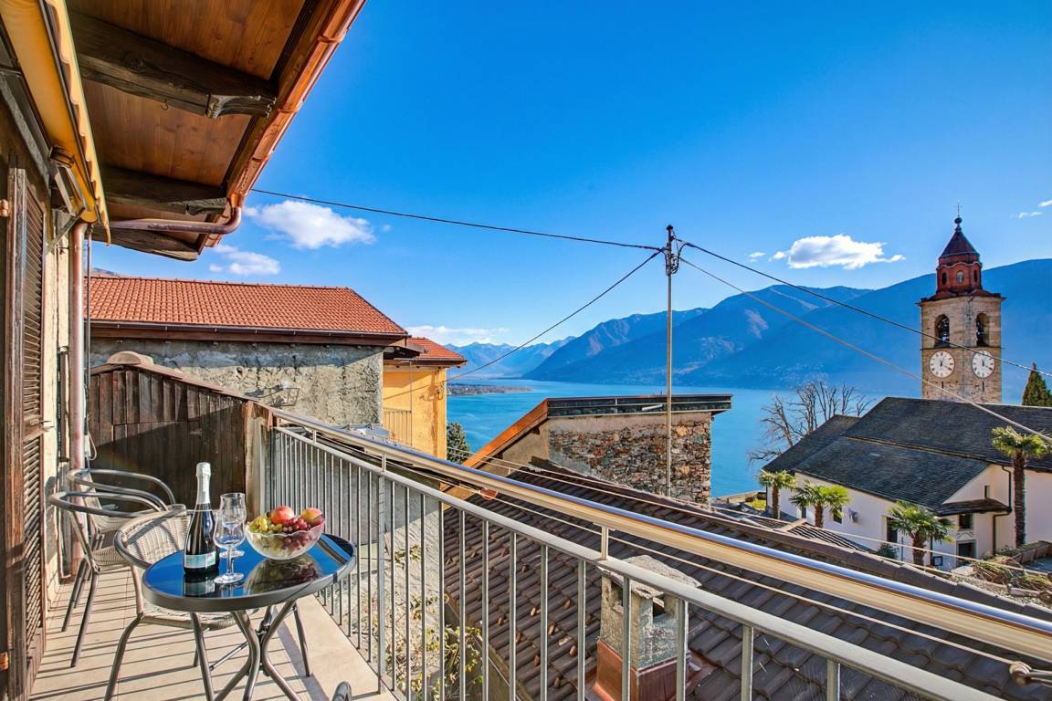 80 M² Appartement ∙ 2 Chambres ∙ 4 Personnes - Losone