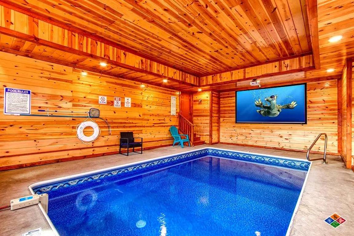 Apartment ∙ 6 Bedrooms ∙ 18 Guests - Pigeon Forge, TN