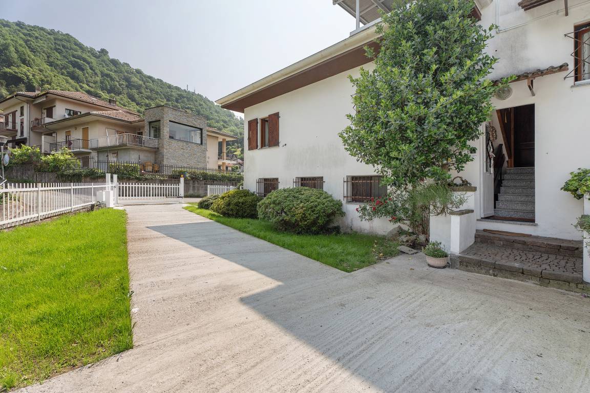 55 M² House ∙ 2 Bedrooms ∙ 4 Guests - Stresa