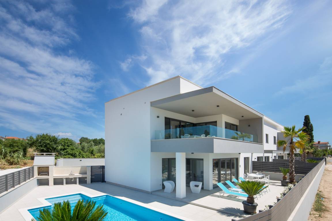 93 M² Apartment ∙ 3 Bedrooms ∙ 6 Guests - Rovinj
