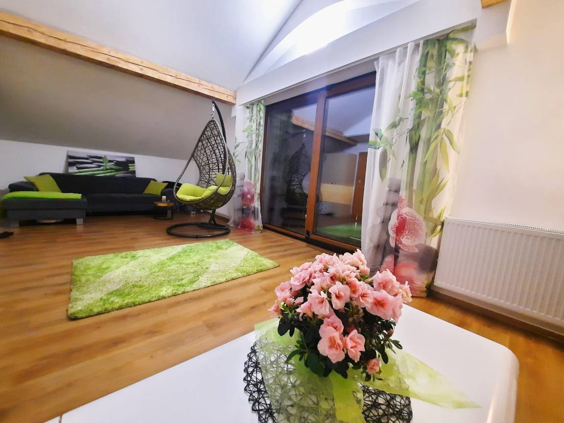 60 M² Ferienwohnung ∙ 2 Schlafzimmer ∙ 4 Gäste - Maurach