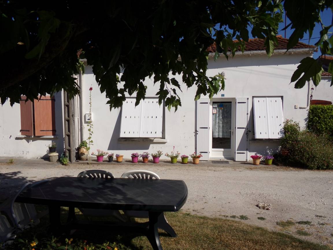 62 M² Gîte ∙ 2 Chambres ∙ 3 Personnes - Charente-Maritime