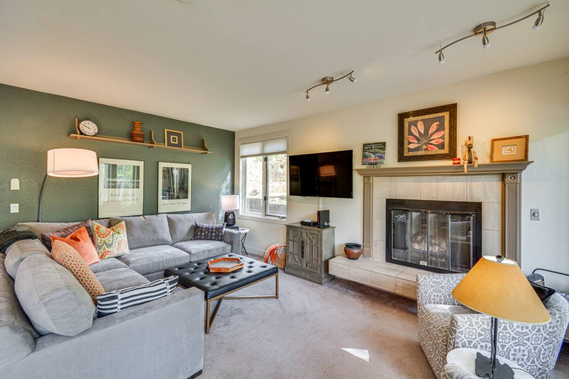 111 M² Apartment ∙ 3 Bedrooms ∙ 8 Guests - Vail, CO