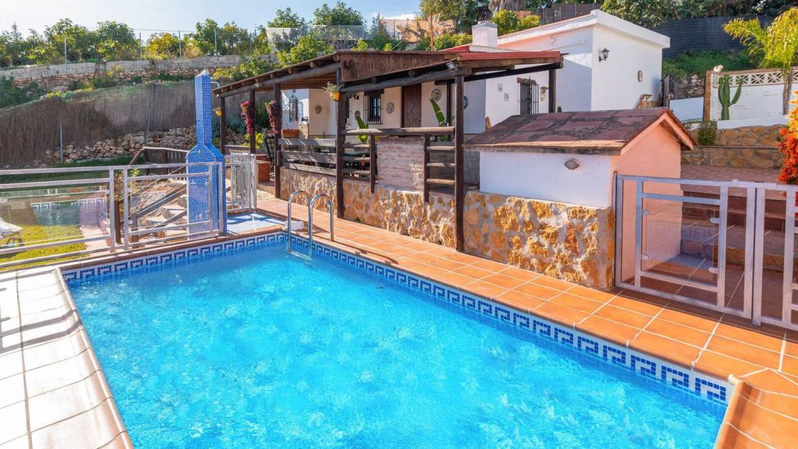60 M² House ∙ 2 Bedrooms ∙ 4 Guests - Frigiliana