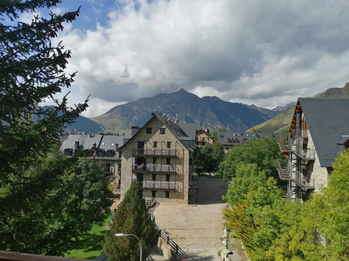 60 M² Apartment ∙ 2 Bedrooms ∙ 6 Guests - Vall de Boí