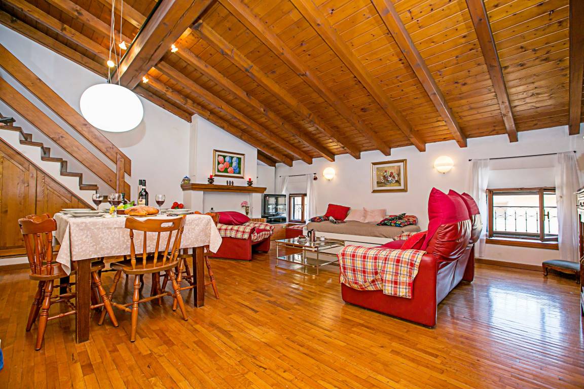 55 M² Apartment ∙ 2 Bedrooms ∙ 5 Guests - Riva del Garda