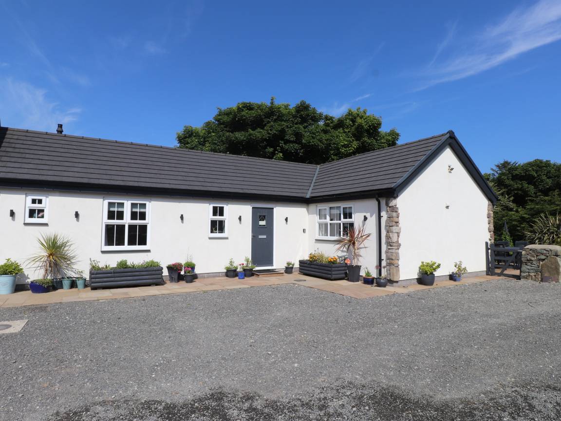 Cottage ∙ 2 Bedrooms ∙ 4 Guests - Anglesey