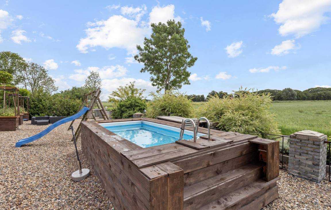 160 M² Ferienwohnung ∙ 3 Schlafzimmer ∙ 6 Gäste - Rhauderfehn