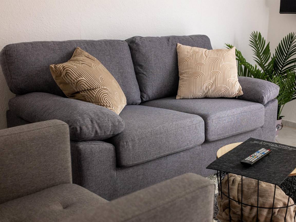 35 M² Ferienwohnung ∙ 1 Schlafzimmer ∙ 2 Gäste - Schneeberg