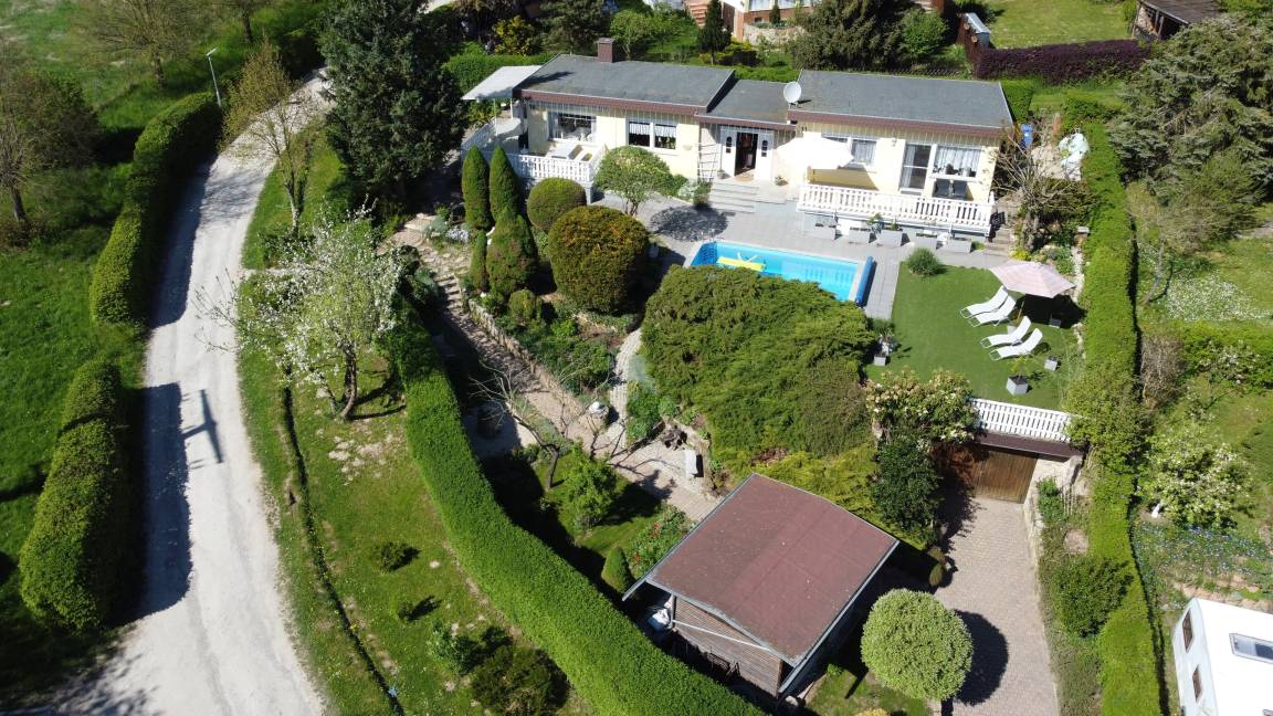 84 M² Ferienhaus ∙ 2 Schlafzimmer ∙ 4 Gäste - Thüringen