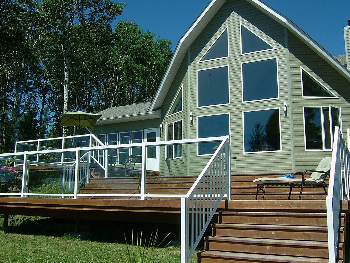 250 M² Landhaus ∙ 4 Schlafzimmer ∙ 8 Gäste - Ontario