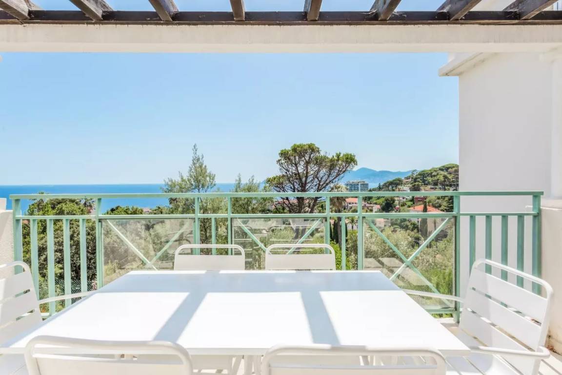 Apartment ∙ 1 Bedroom ∙ 3 Guests - Cannes